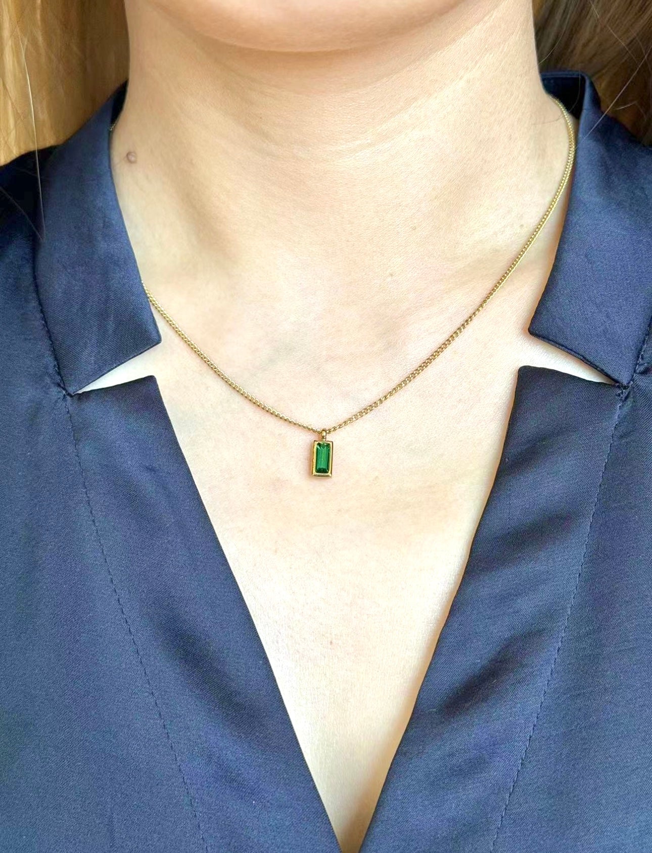 Minimalist emerald necklace store